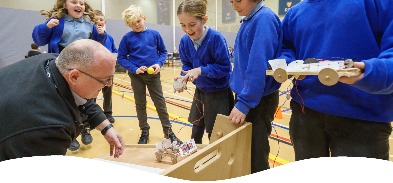 STEM project for Primary Schools - Primary Engineer Vehicle Programme
